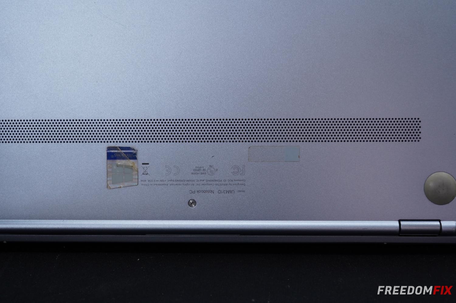 รับเปลี่ยนจอโน๊ตบุ๊ค Notebook Asus UM431D จอแตก จอร้าว จอเสีย สีเพี้ยน ...